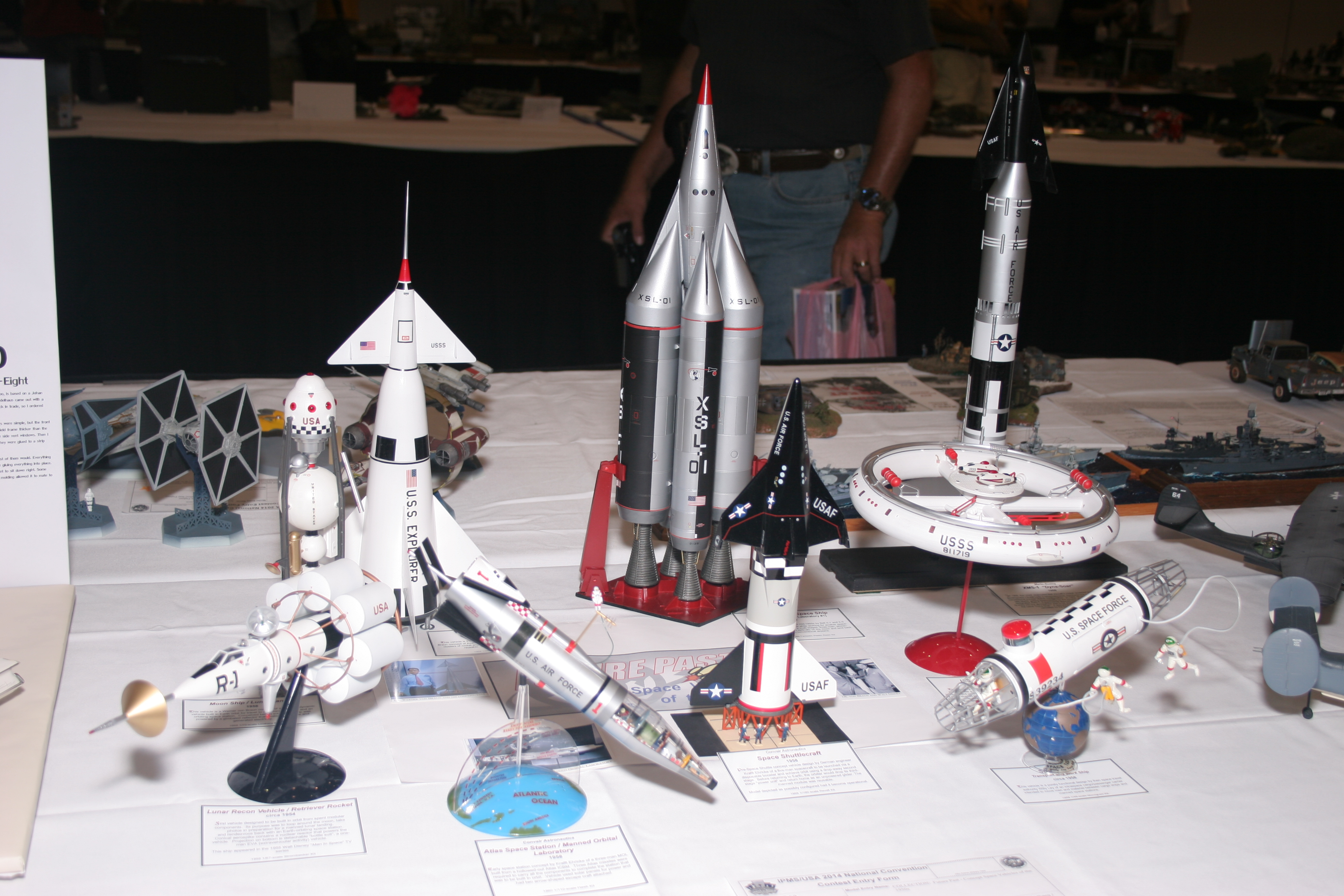 Ninfinger Productions: Scale Models - 2014 IPMS/USA Nats