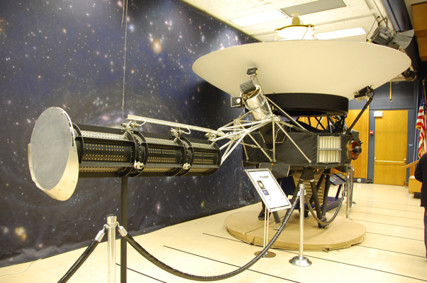 Ninfinger Productions: Space Modelers Email List 2013 Vault Archive